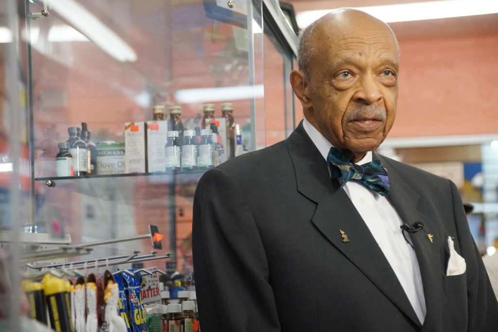 Milwaukee renames street to honor Hayat Pharmacy’s legendary Dr. Carter ...