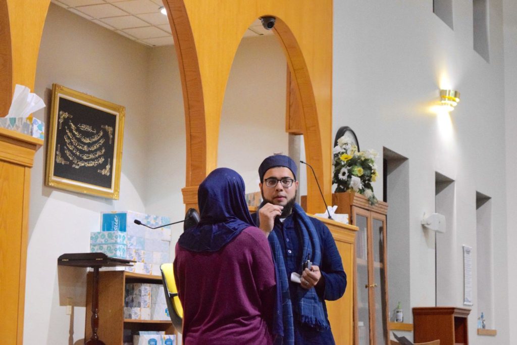 Young Imam Returns To Milwaukee And Inspires Youth - Wisconsin Muslim ...