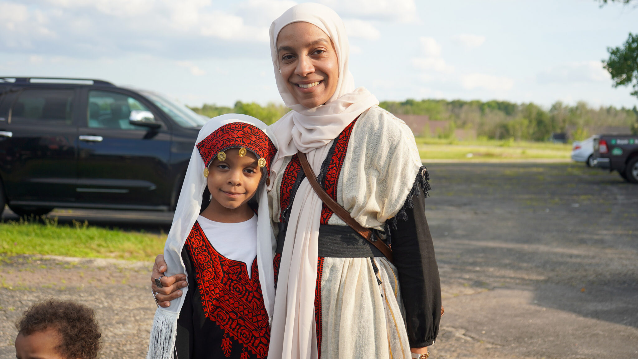 Summer Camp Souq at Masjid Al-Qur’an raises money for Gaza - Wisconsin ...